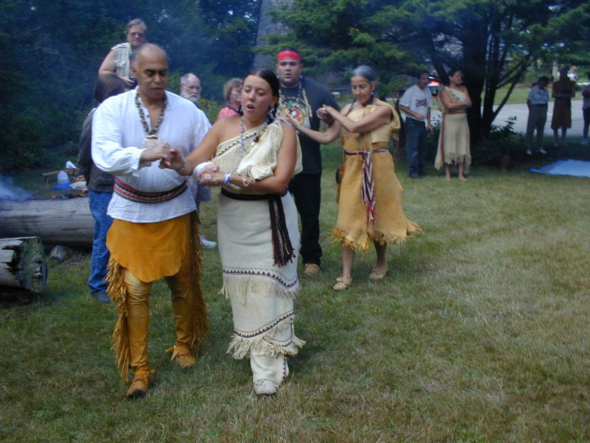 Wampanoag Nation Singers and Dancers – Waquoit Bay National Estuarine ...